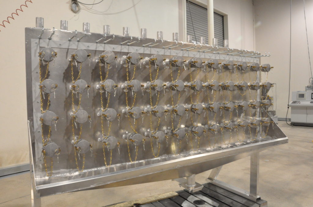 Special Manifold Distribution Station in Production - Process Control ...